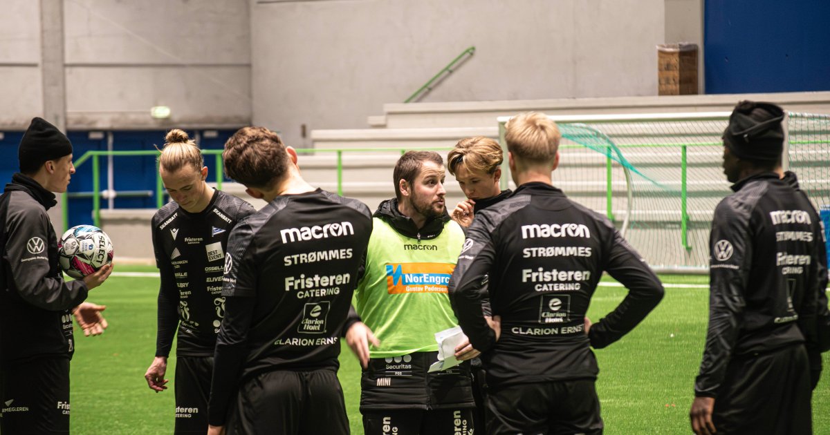 Ny Formasjon Til årets Første Treningskamp Start